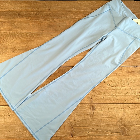 Fabletics | Pants & Jumpsuits | Nwt Fabletics Highwaisted Crossover ...